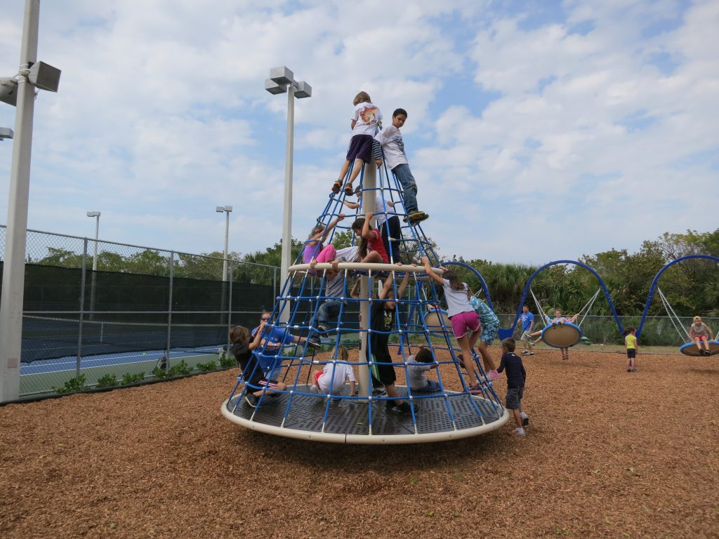 Dynamo Climbing Playground Equipment